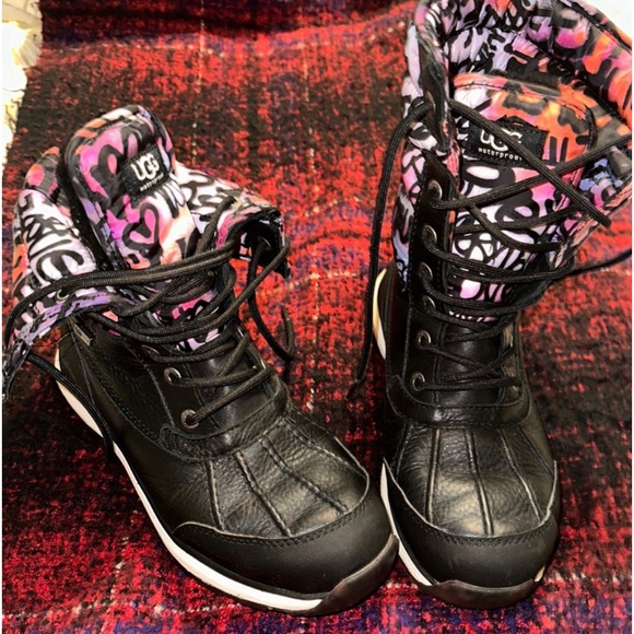 UGG | Shoes | Ugg Womens Adirondack Boot Iii Graffiti Boot | Poshmark